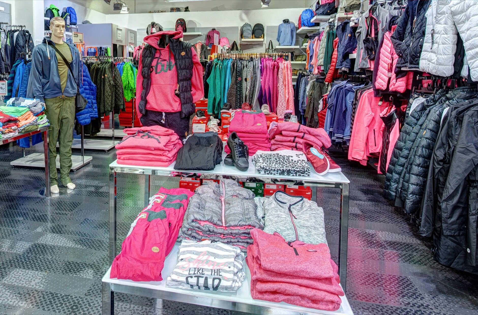 SAM 73 | Géčko České Budějovice